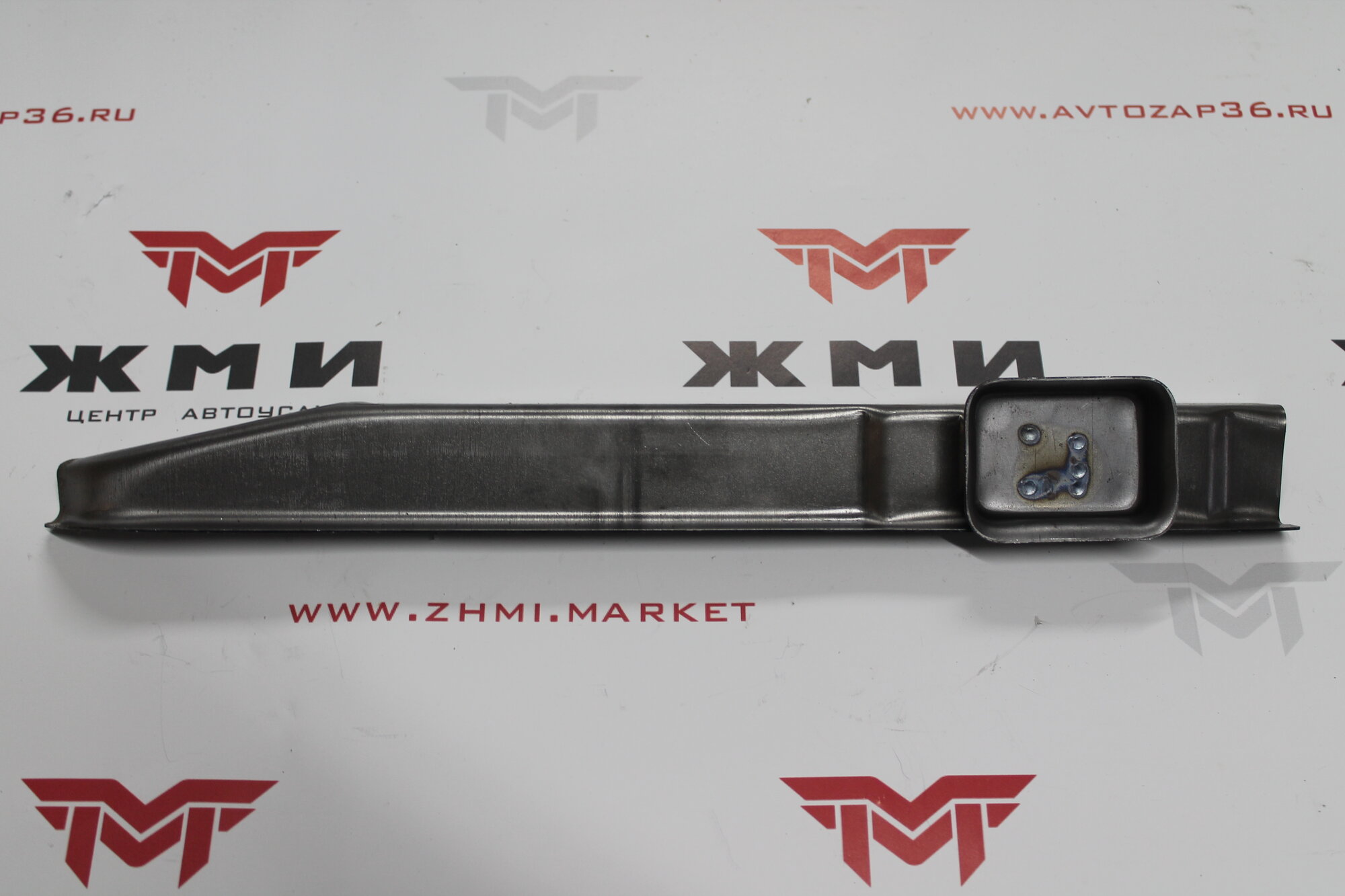 2110 Поддомкратник задний левый (узел)