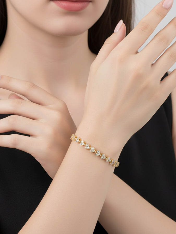 Жесткий браслет, фианит