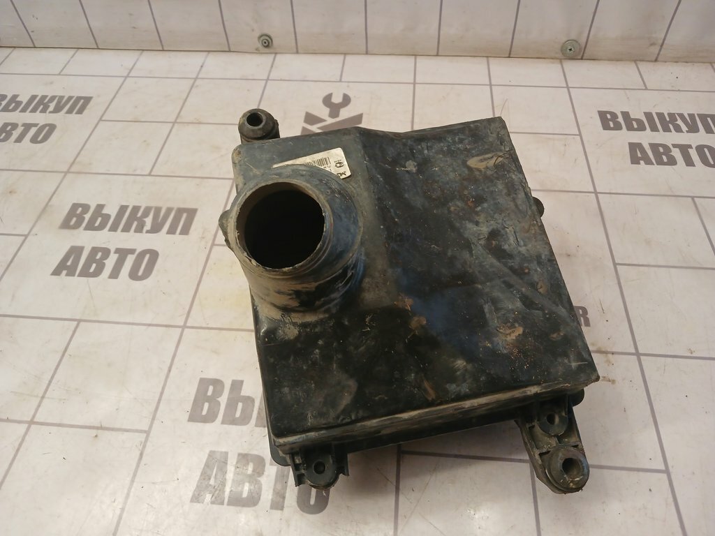 Корпус воздушного фильтра LADA Priora 2008-2018