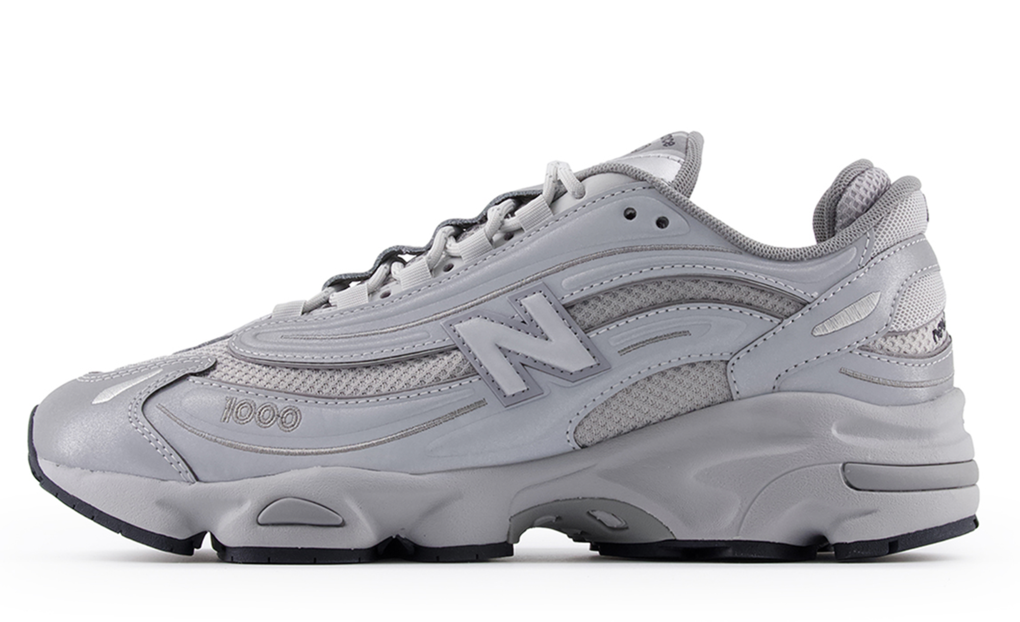 Кроссовки 1000