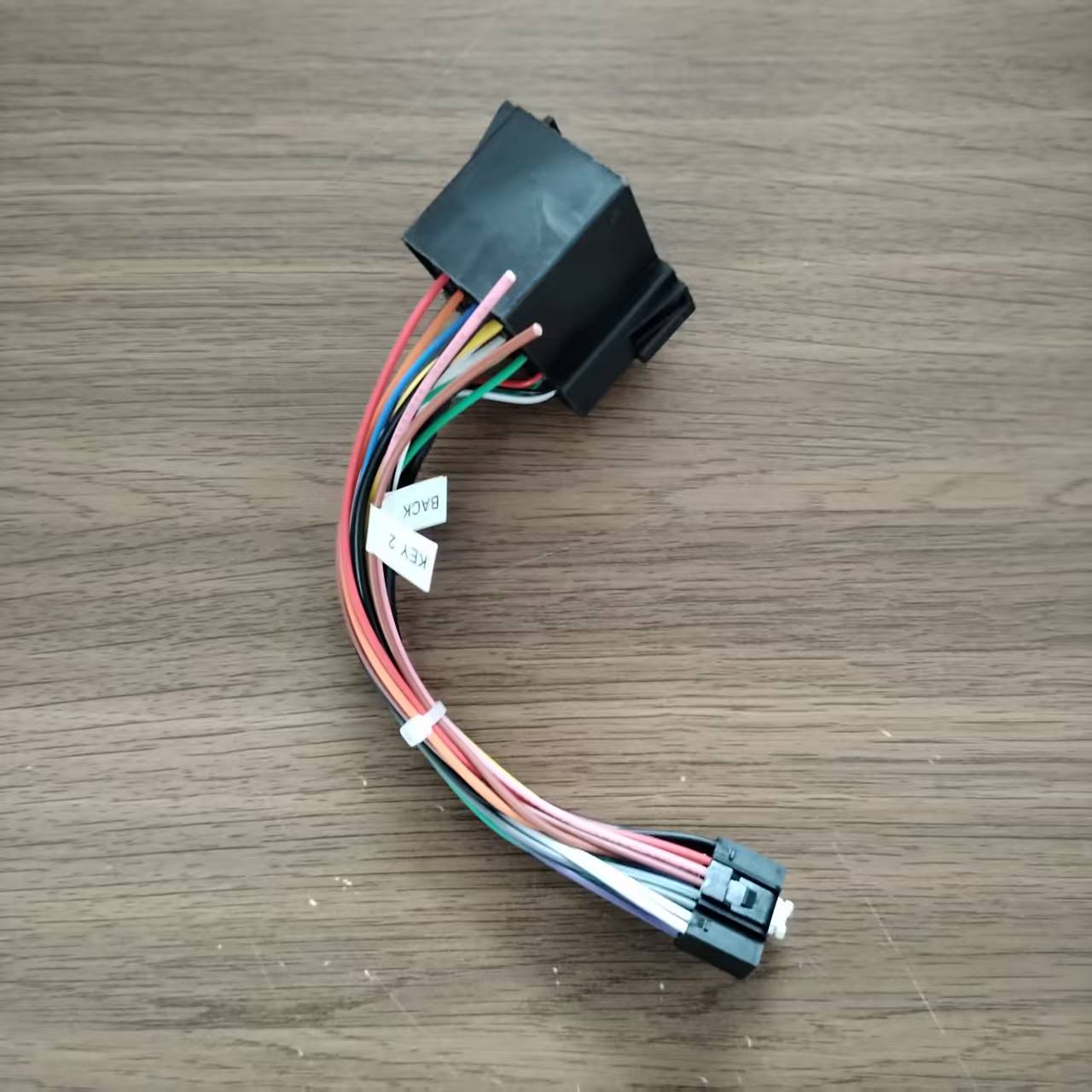 Кабель-адаптер ISO 6Pin для автомобильной магнитолы Android с разъёмом 16Pin и переходником 4Pin, цвет: 16 стежков