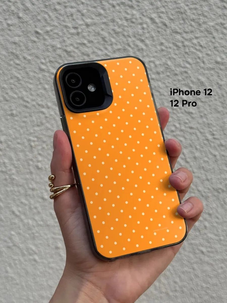 Оранжевый чехол на iPhone 12 12 Pro в горошек