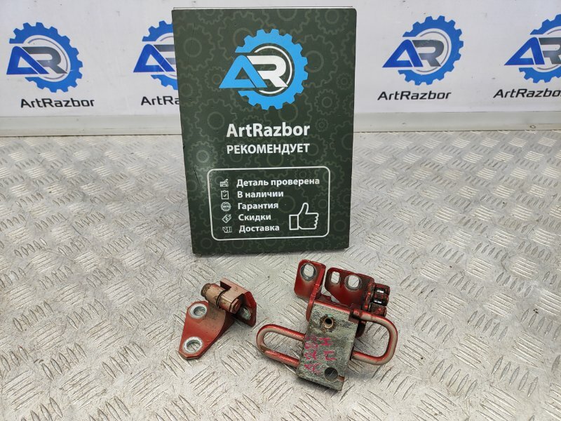 Б/У Петля двери передней правой Volkswagen Golf 5 MK5 / Фольксваген Гольф 5 MK5 1.6 BSE 102 Л.С. купе 2007