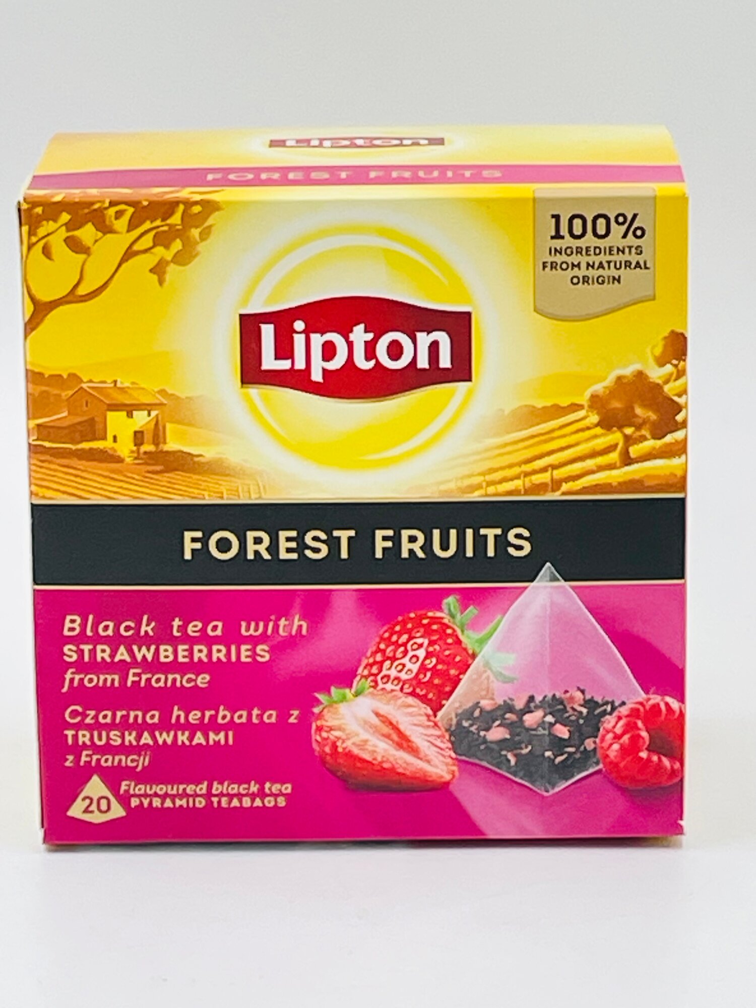 Чай черный Lipton Forest fruits с гибискусом, малиной и клубникой, 20 пирамидок в упаковке, 30 г