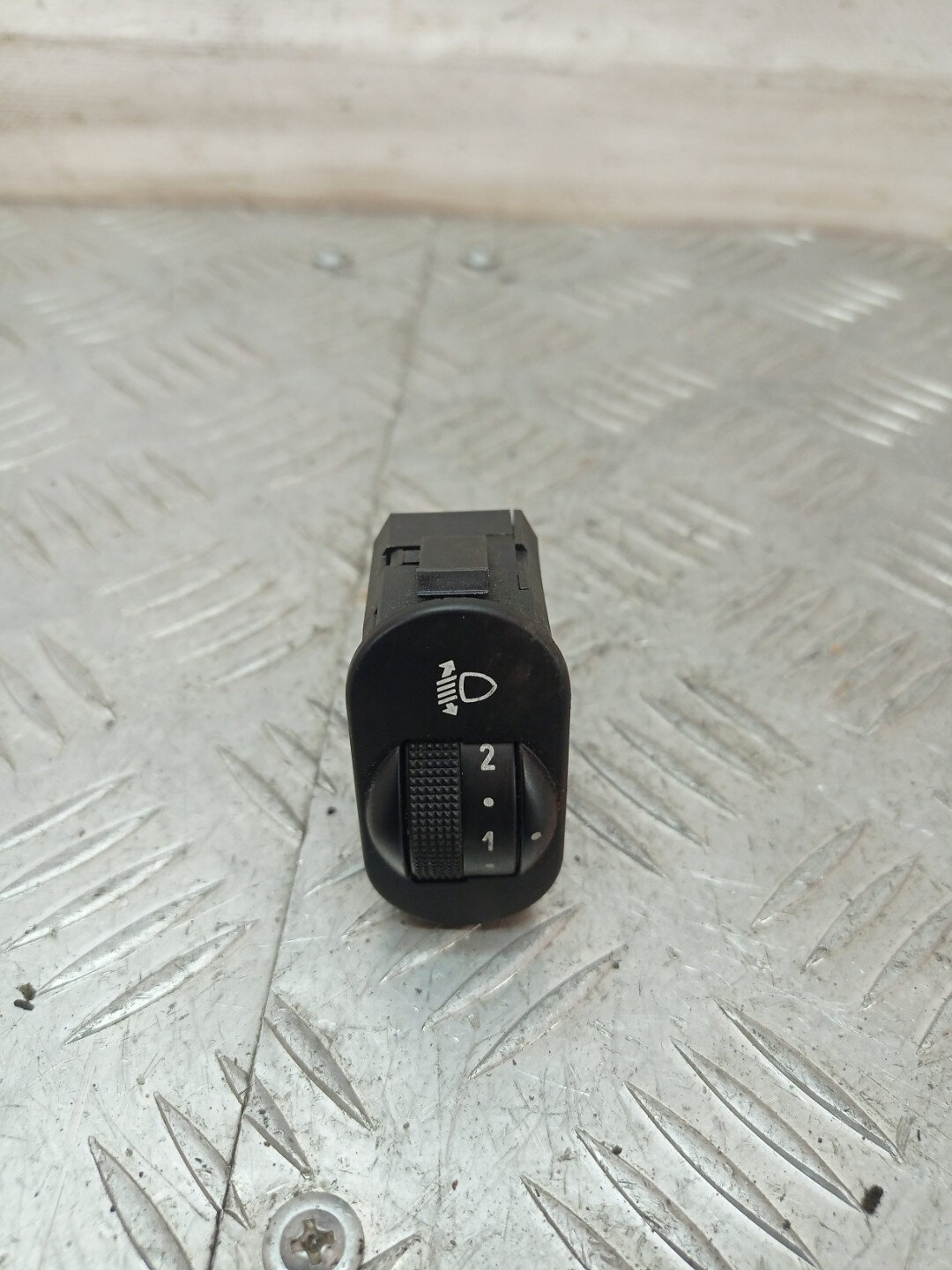 Кнопка корректора фар Ford Ka 2001 0307851417