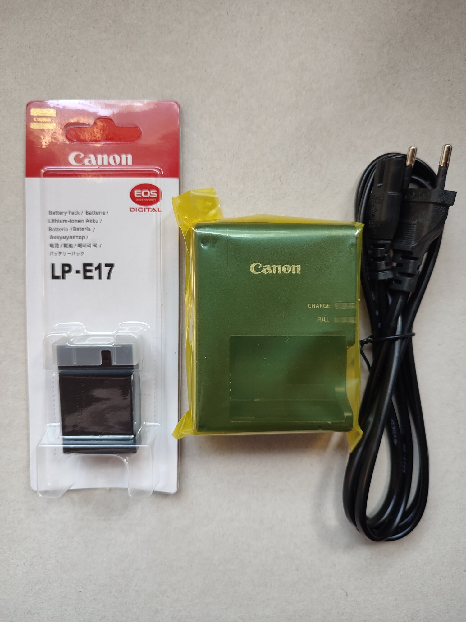 Комплект аккумулятор Canon LP-E17 + зарядное устройство LC-E17, для камер Canon, Li-Ion, 1040 mAh