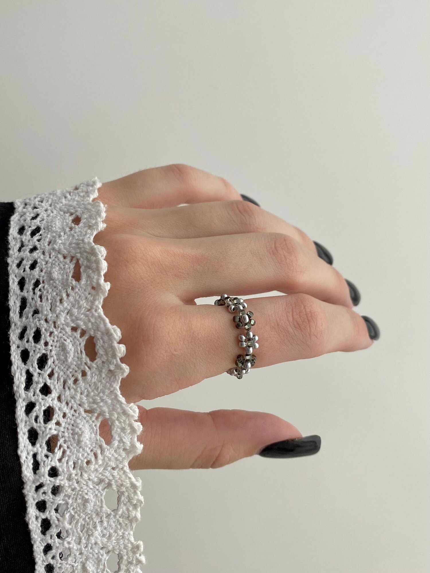 Кольцо плетеное, бисер