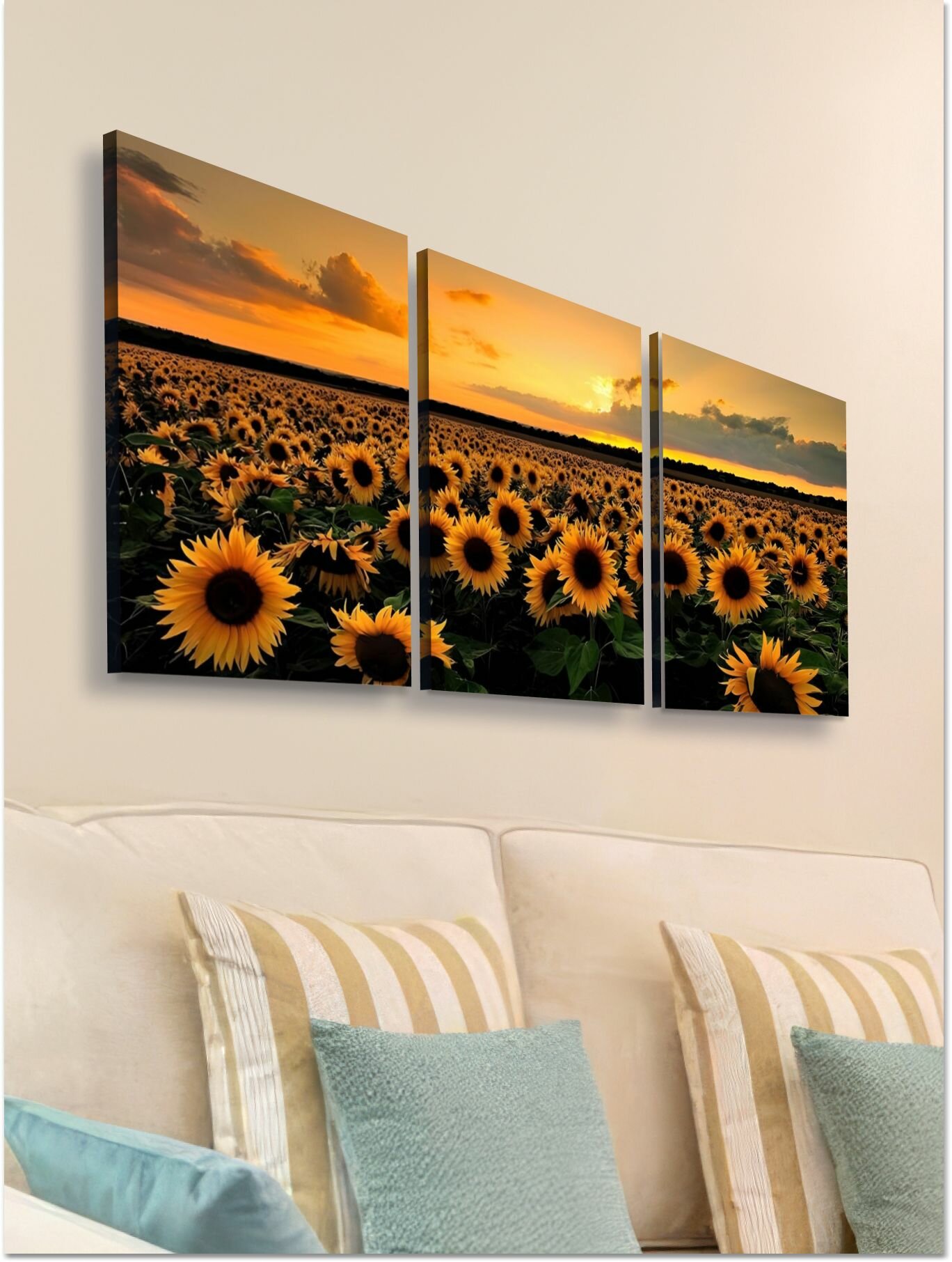 Картина Огненное небо и подсолнухи модульная 50x70см 3шт.
