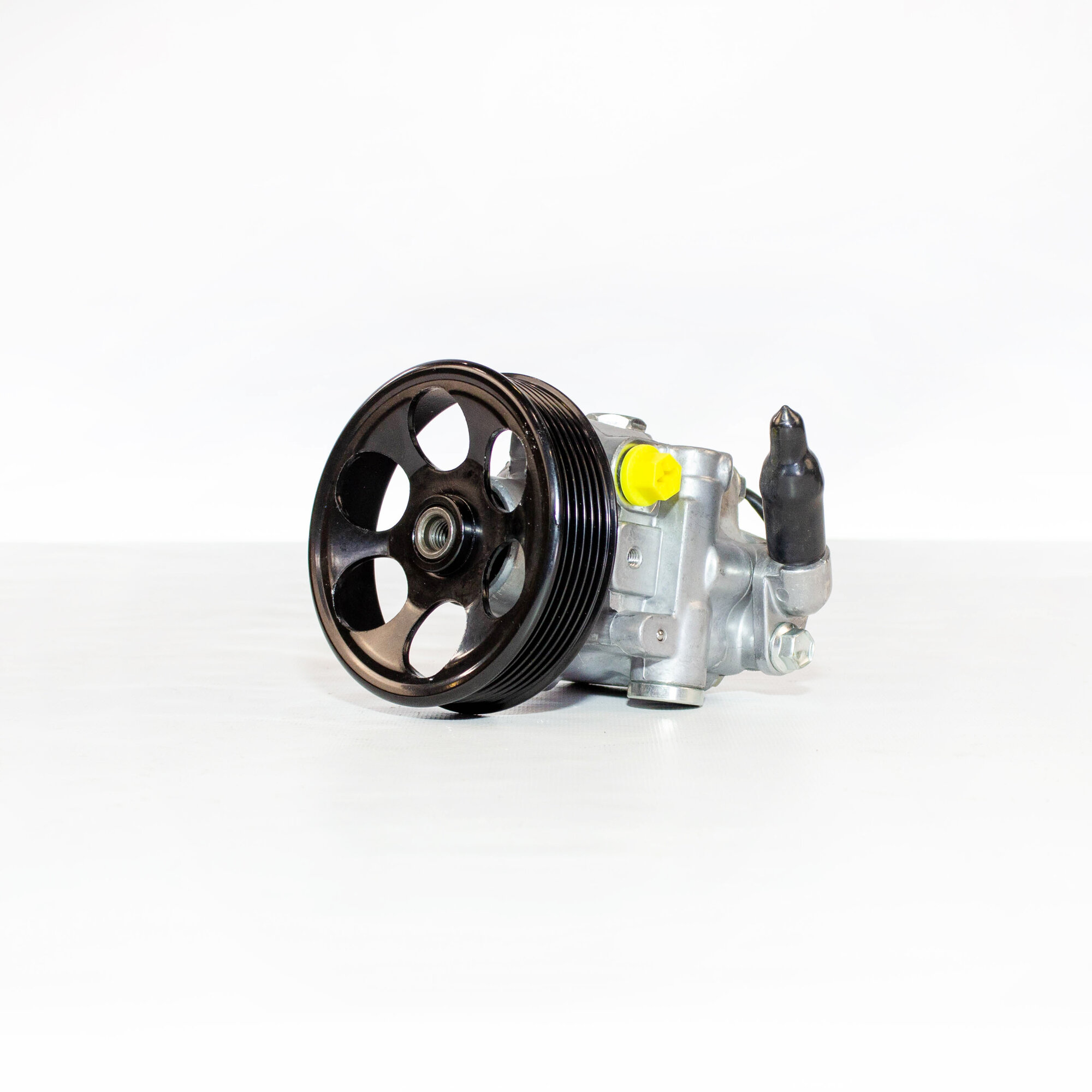 Насос гидроусилителя руля Nadoka для Subaru OUTBACK 3.0L 01-04