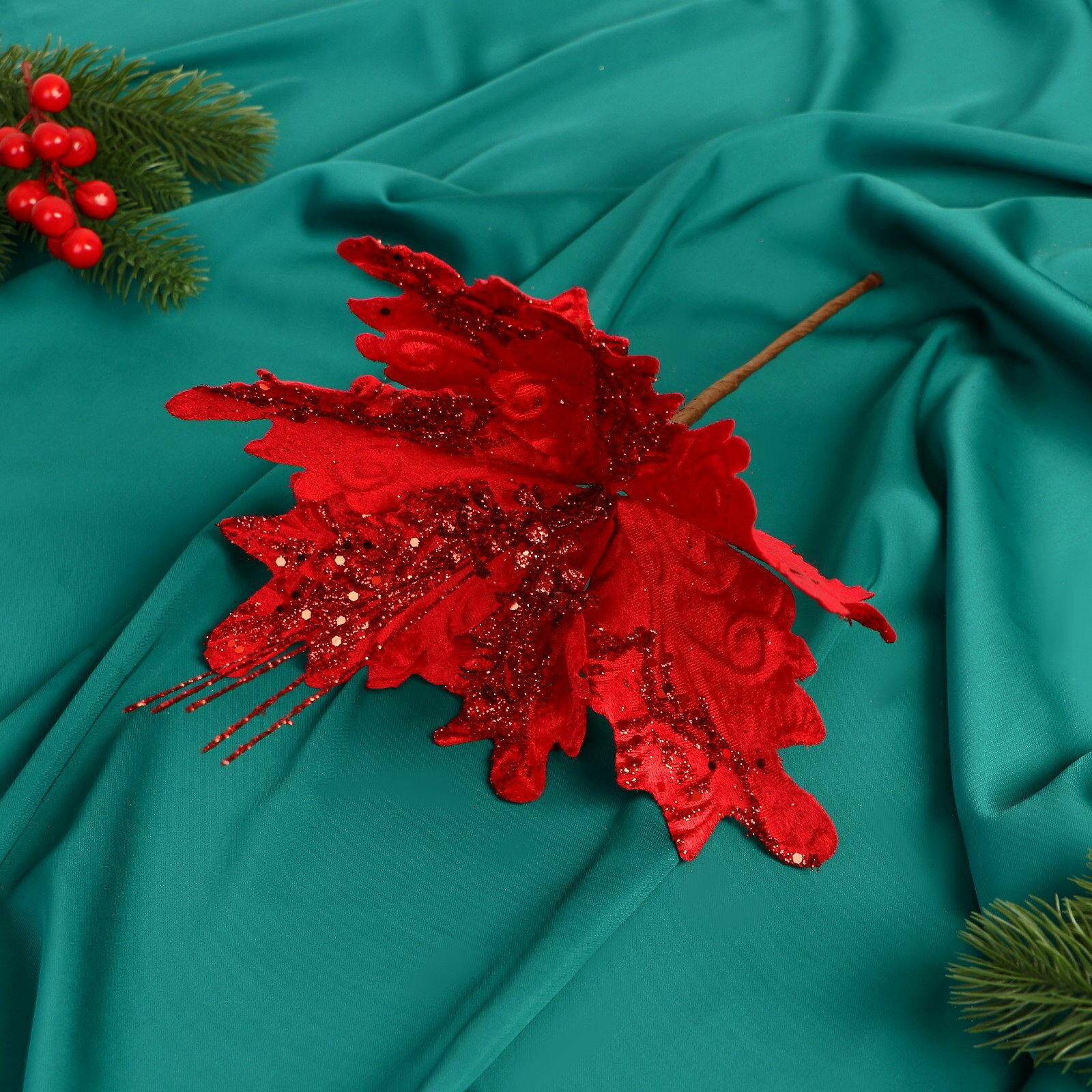 Декор "Зимний цветок", узоры, 24x15 см, красный, вид: декор, материал цветка: пластик