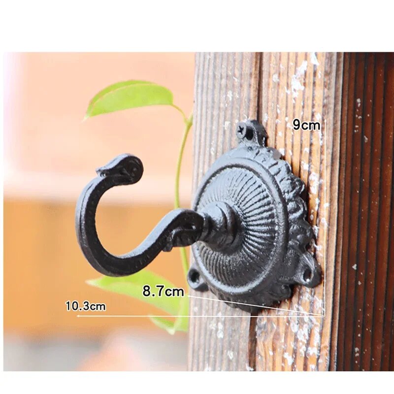 Чугунный крючок hook 01