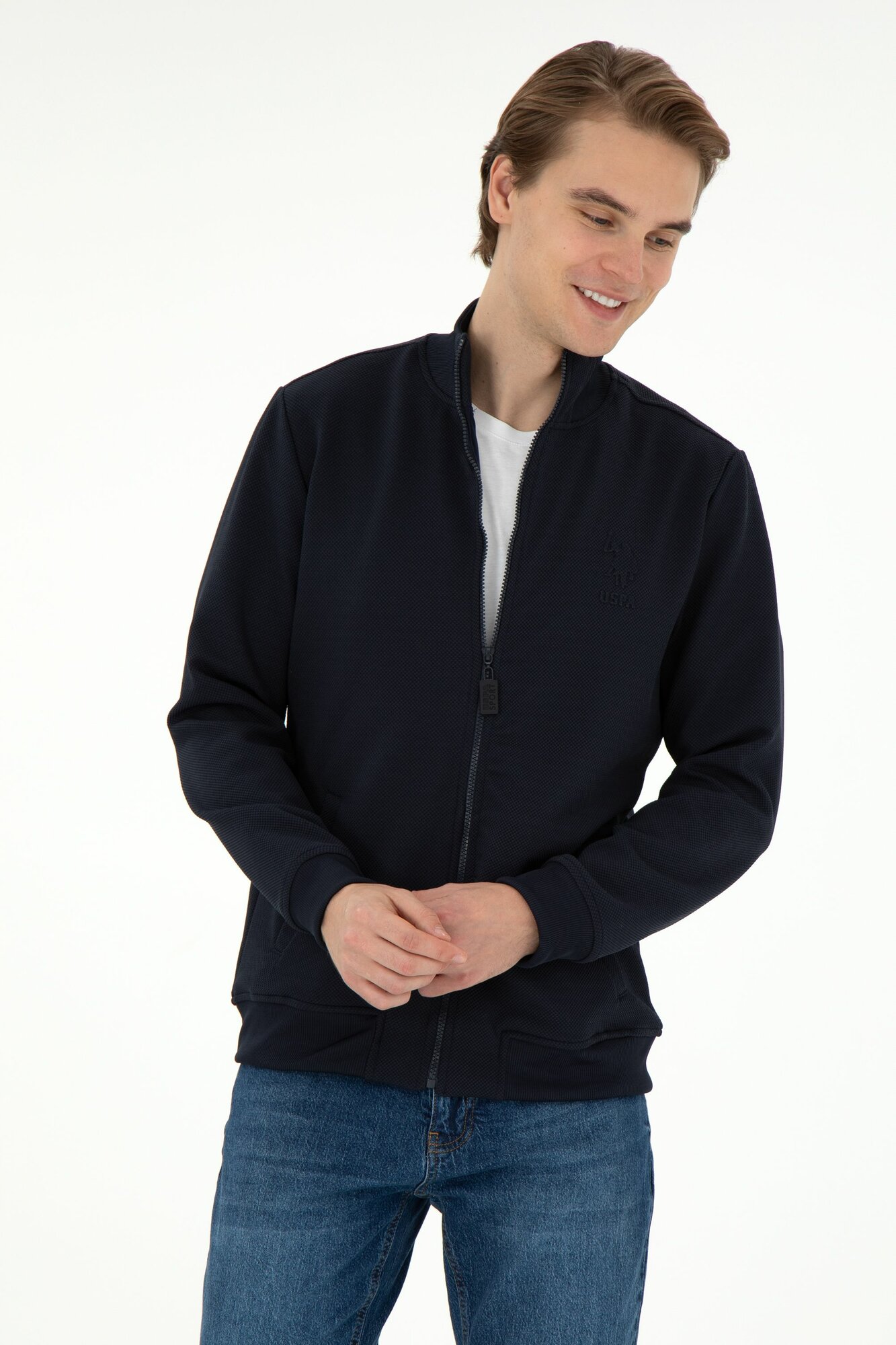 Толстовка спортивная