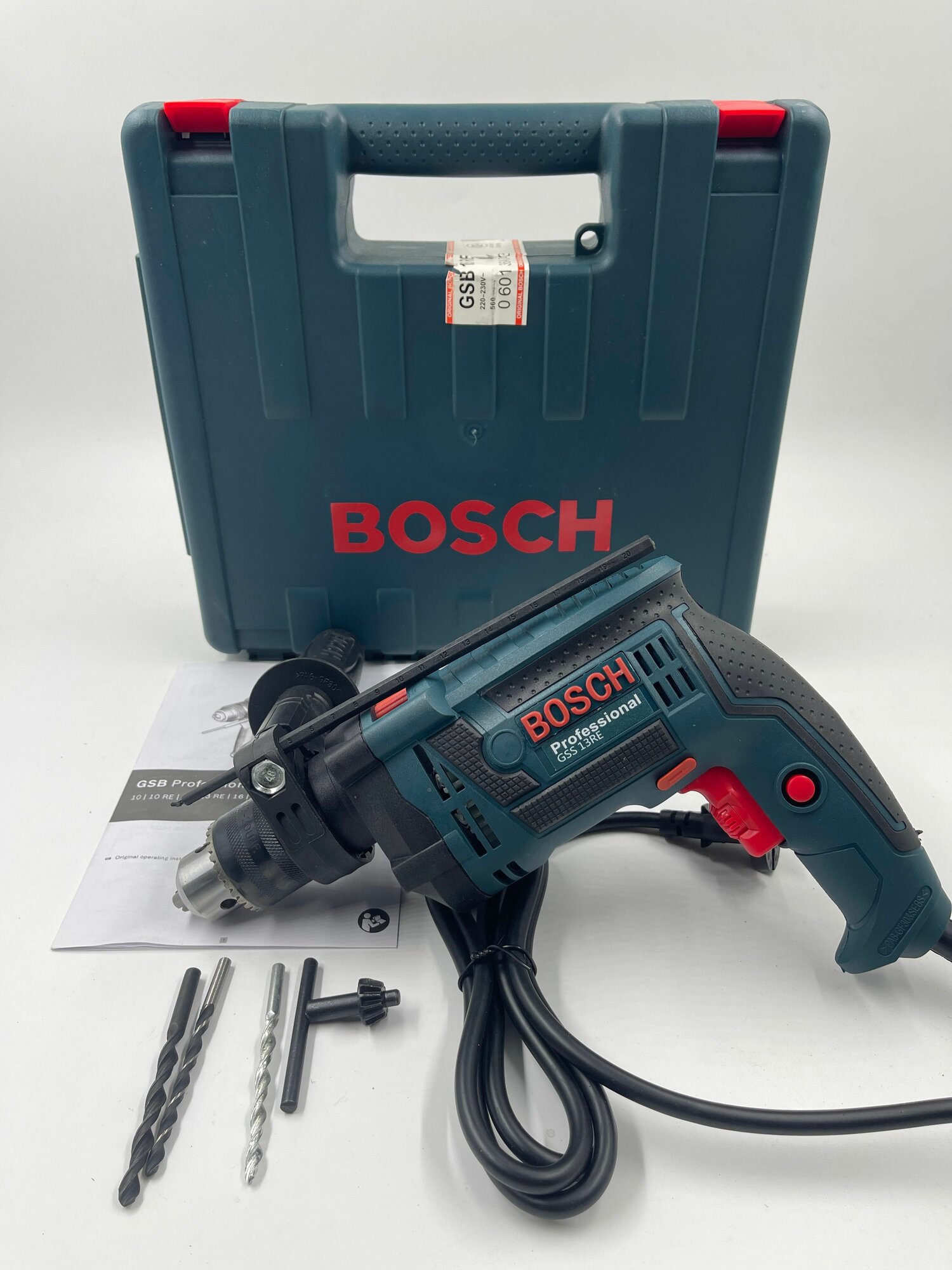 Дрель ударная электрическая Бош 900W GSB 13 RE с регулировкой оборотов 3150 об./мин ударная дрель электродрель Bosch
