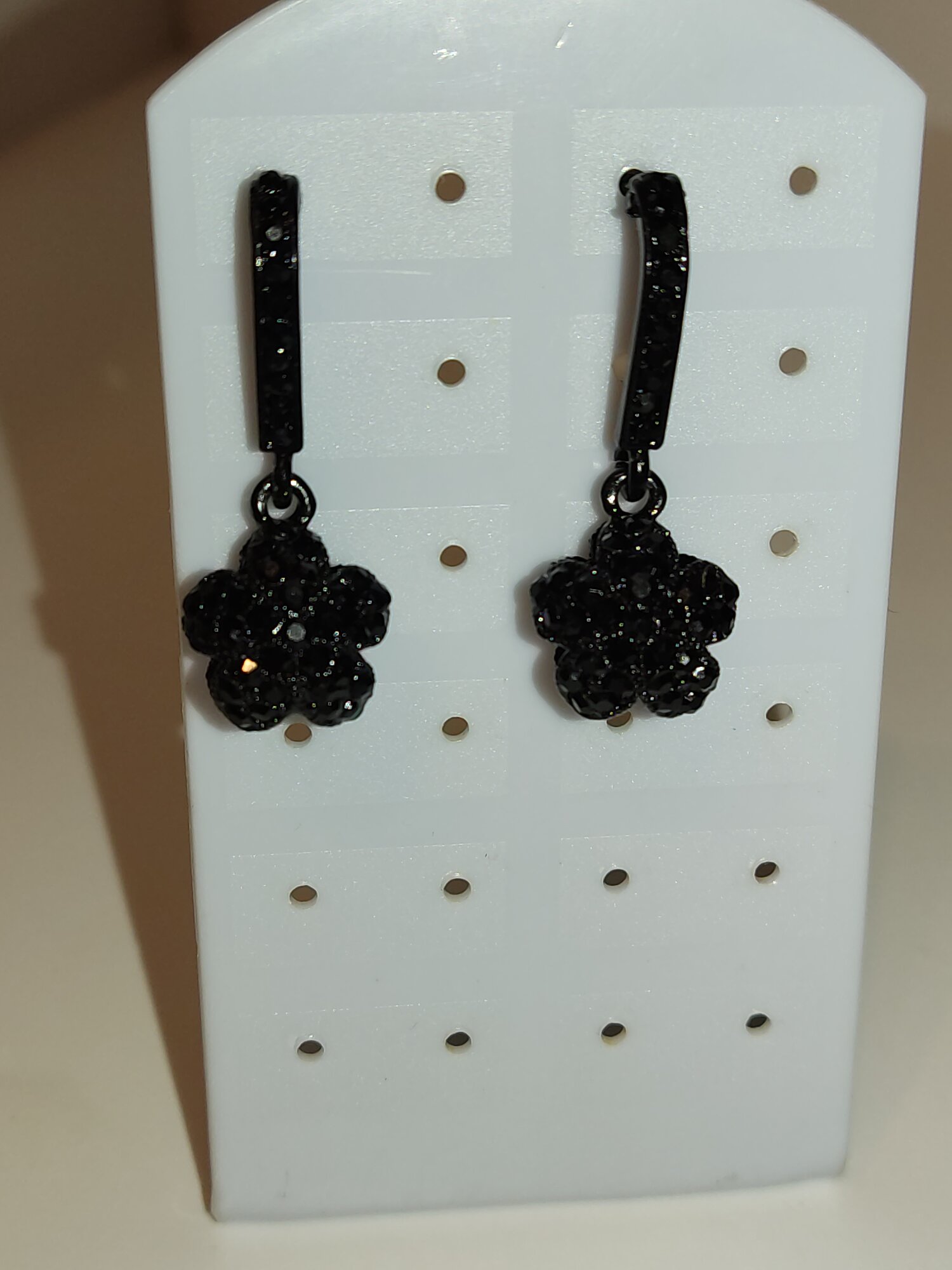 Серьги пусеты