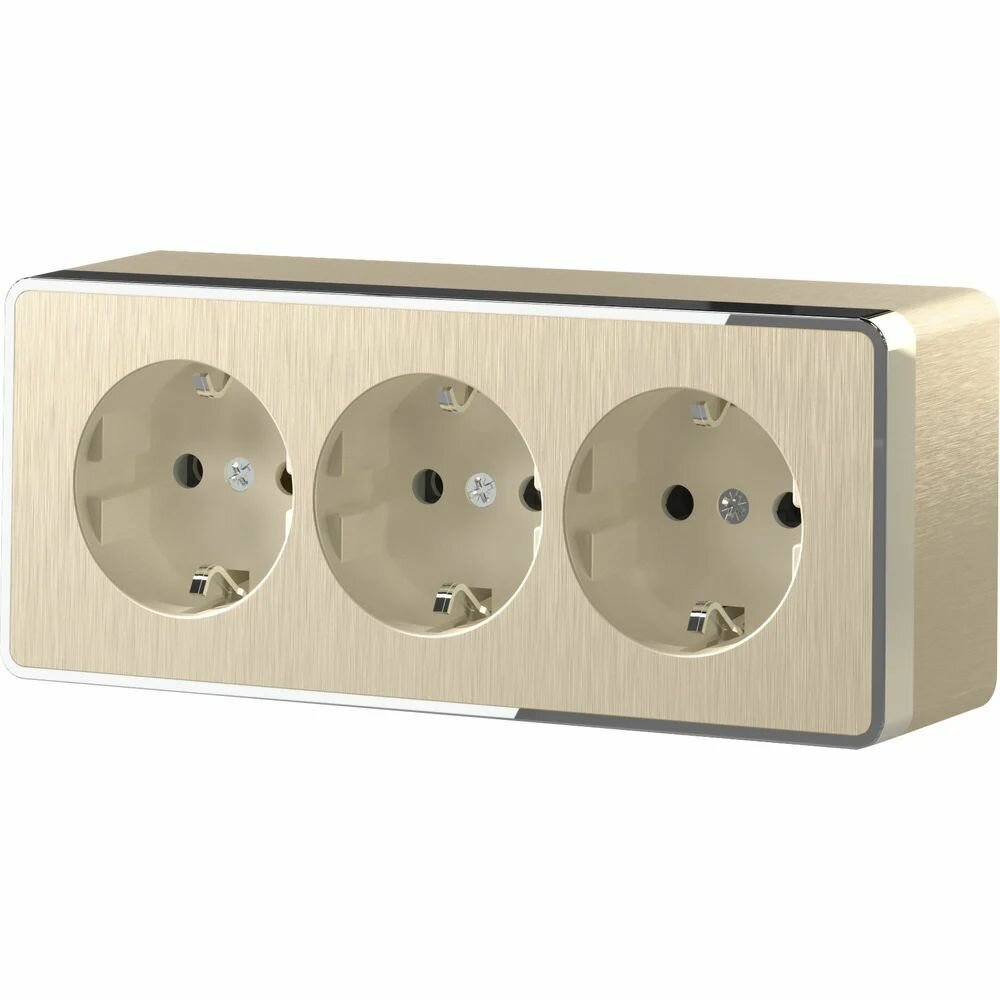 Тройная розетка WERKEL Gallant W5073110 a052594