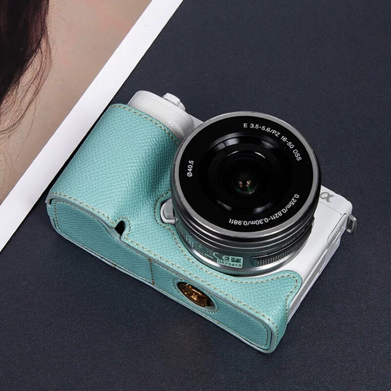Базовый блок для камеры Sony ZV-E10/ZV-E10L, лазурно-синий с текстурой руки