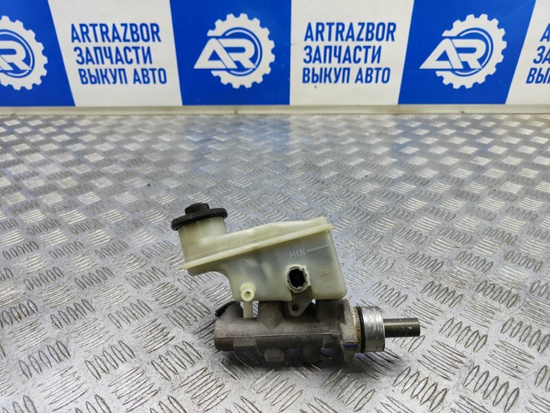 Б/У Цилиндр тормозной главный Geely Mk Cross / Джили Mk Кросс 1.5 MR479QA 94 Л.С 2013