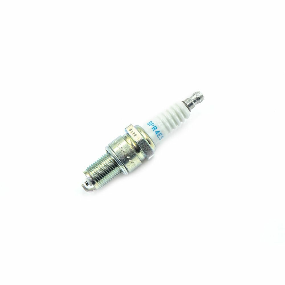 Свеча зажигания BPR4ES NGK 7222