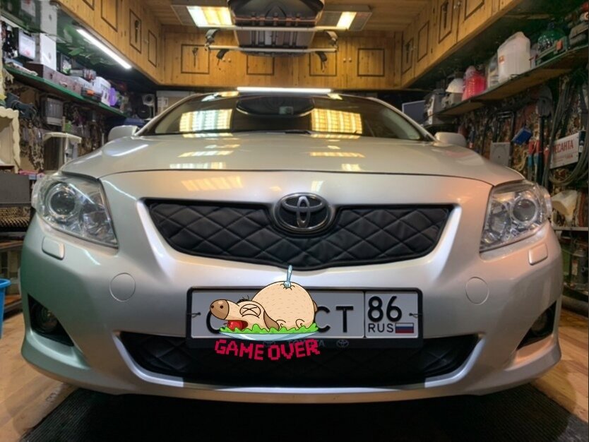 Утеплитель радиатора Экономия топлива Toyota Corolla Тойота Королла (E140, E150) (2006-2010) дорестайлинг