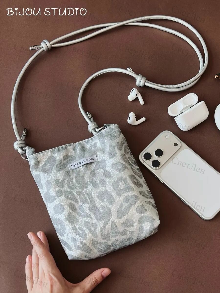 Bershka Сумка кросс-боди через плечо