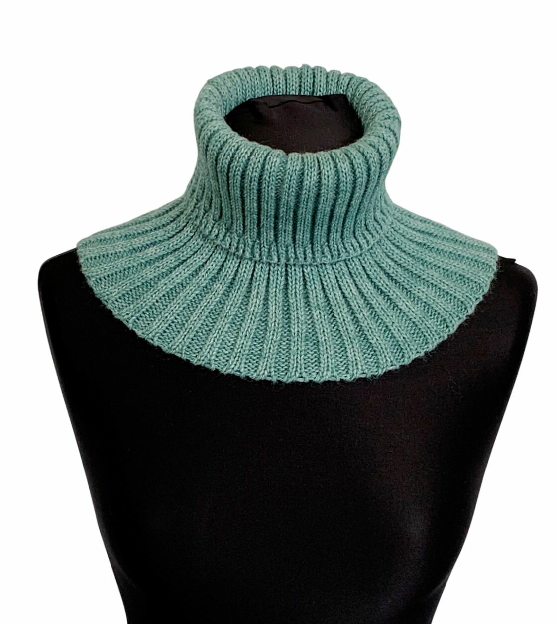 Шарф-манишка для женщин