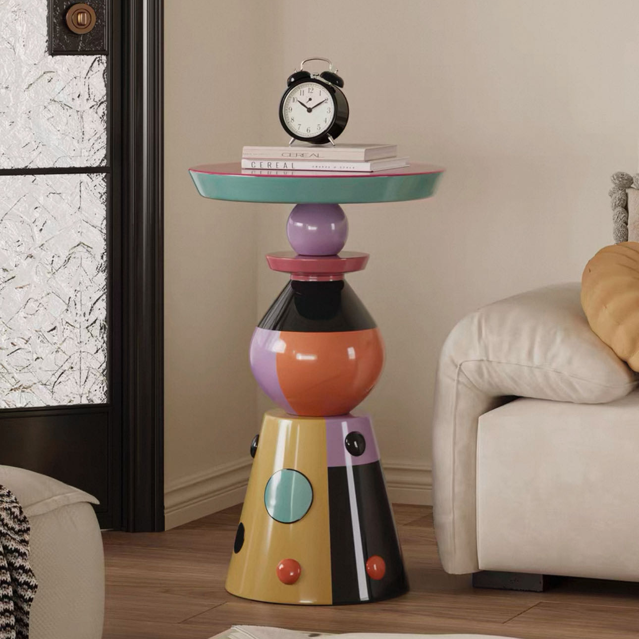 Интерьерный кофейный столик с фигурным основанием Ternant