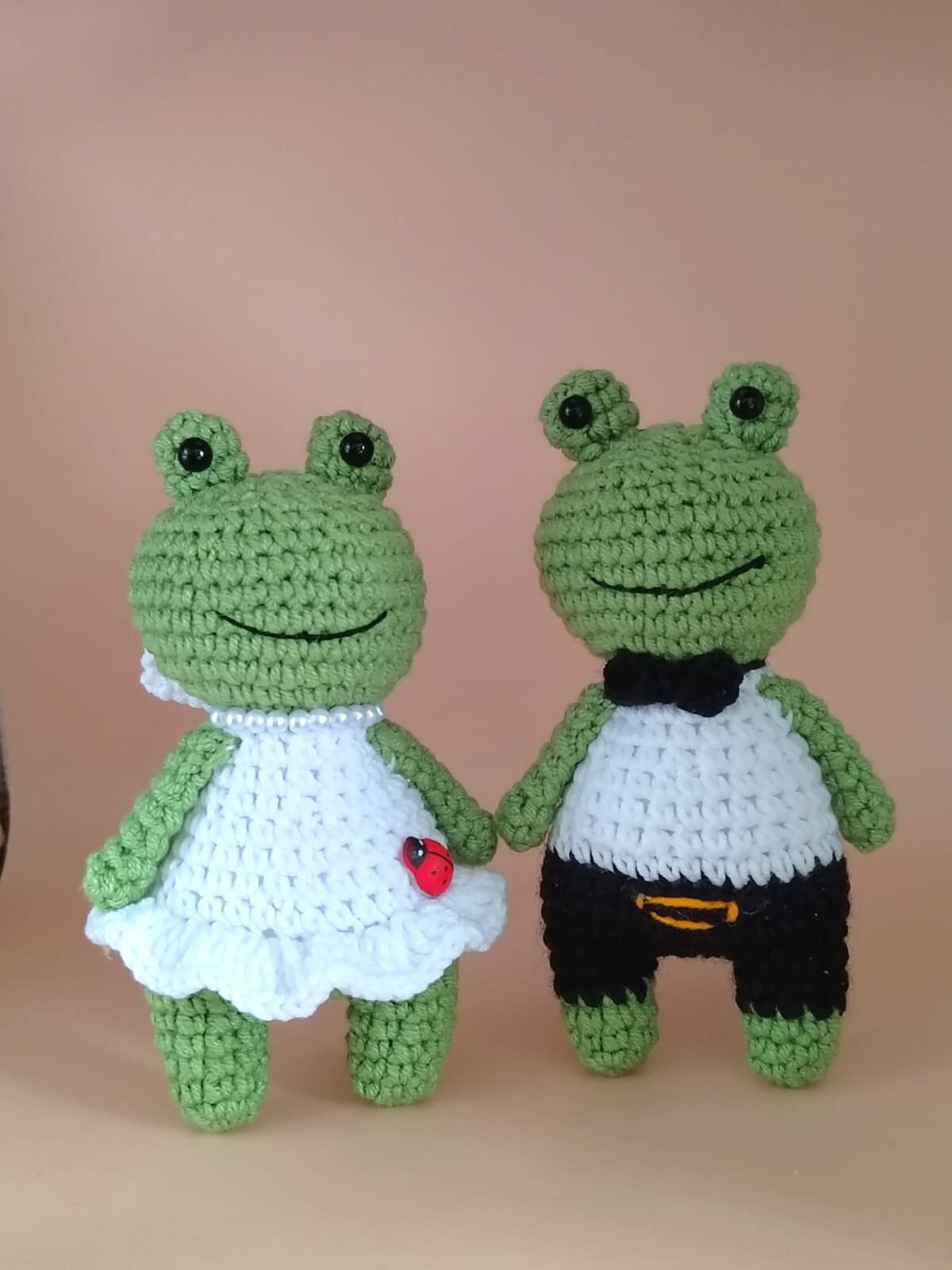 Сувенир "Жених и невеста Лягушки", статуэтки, пряжа, зеленый, 2 шт, 80 г