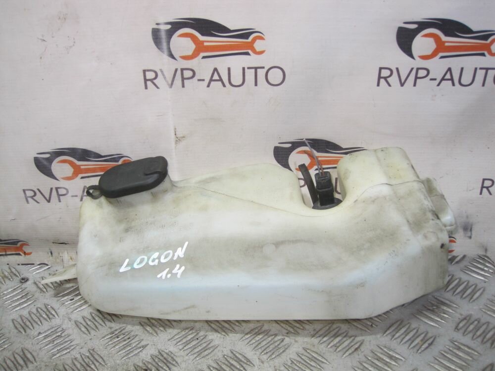 Бачок омывателя Renault Logan 2005-2014 8200609549