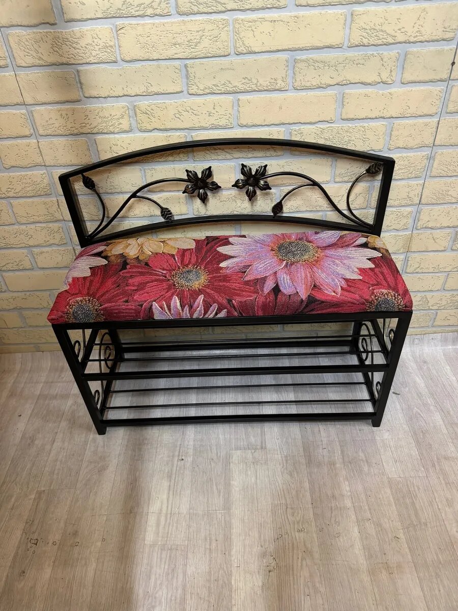 Кованая банкетка №04, Студия кованой мебели Нива, цвет черно-красны