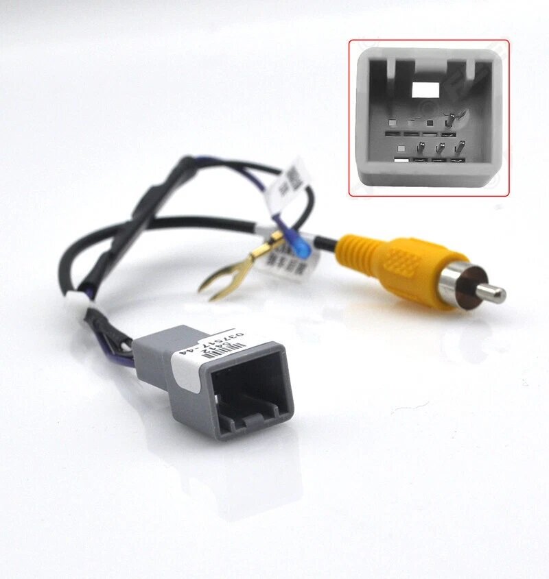 Адаптер штатной камеры с разъемом 8 pin для автомобилей Honda