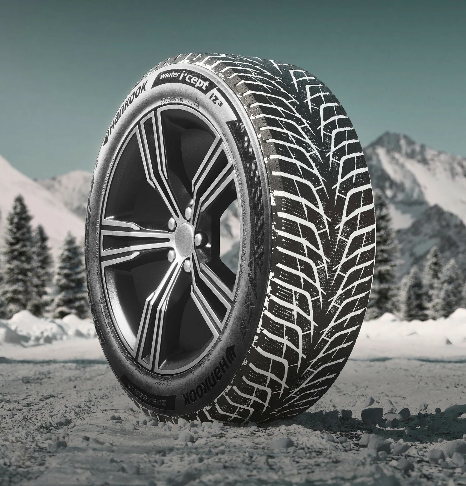 Зимние 215/65R16 Hankook Winter I Cept IZ3 W636 102T без шипов (2025 год) Корея