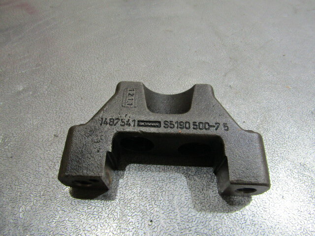 Опора оси коромысла двигателя DC13 Scania P, R, G