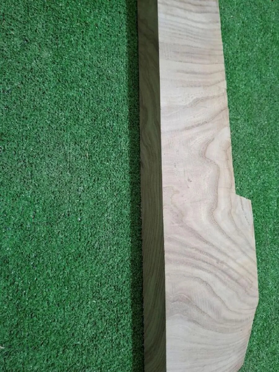 Слэб массив Горный карагач (540-160-40 мм)