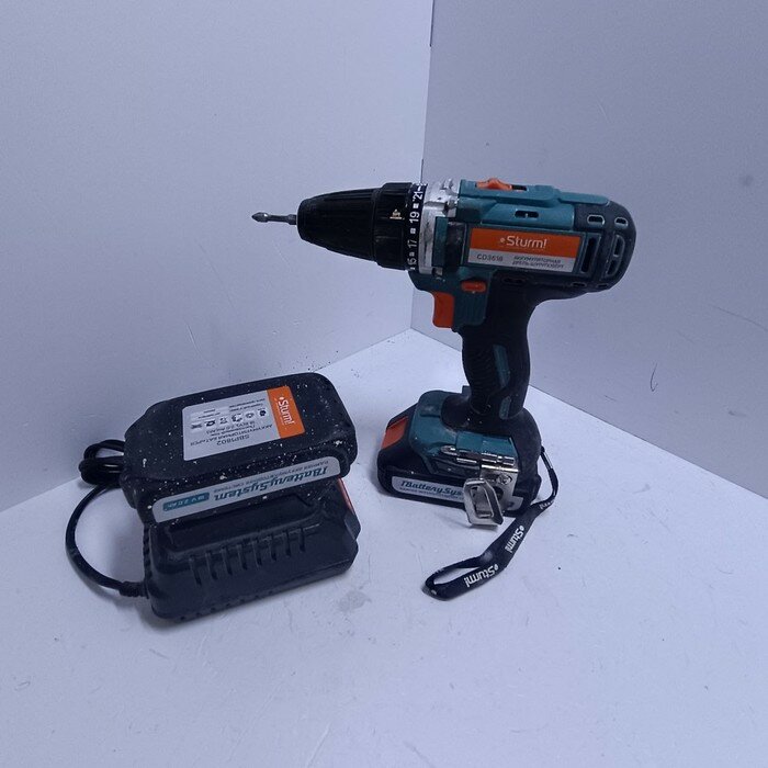 Шуруповерт Sturm! CD3618+