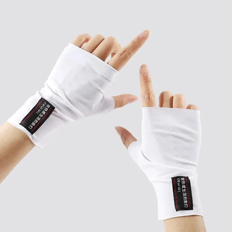 Перчатки для взрослых и детей