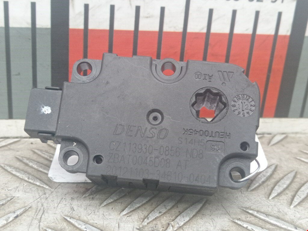 Сервопривод (электропривод моторчик привода) заслонки печки Audi A6 C7 4H0820511E арт. 2257719