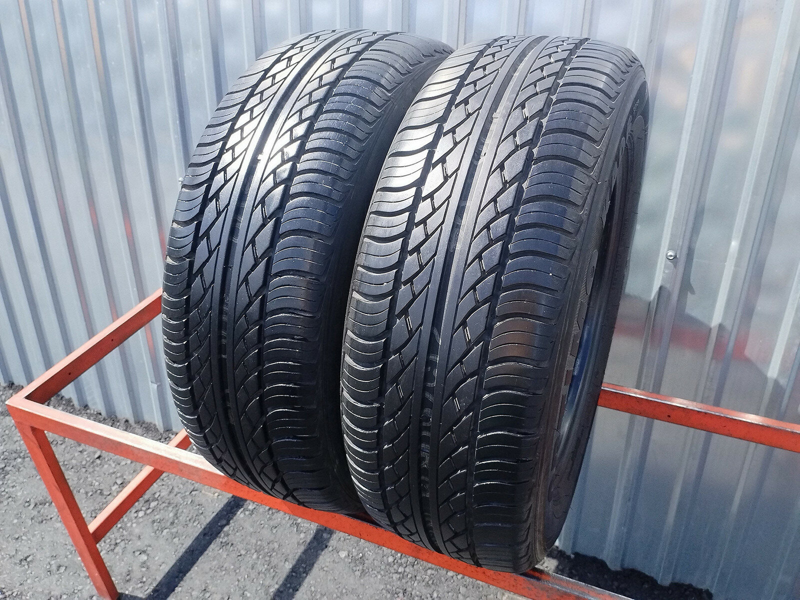 Пара Б/У шин 215/60 R15 Hankook Optimo K406