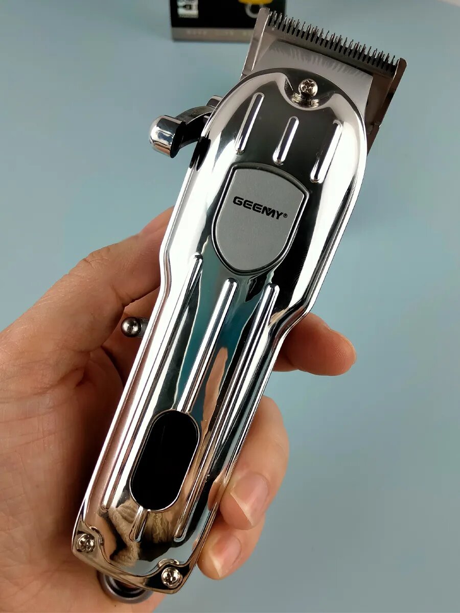Машинка для стрижки волос мужская с насадками беспроводная Geemy GM-6716