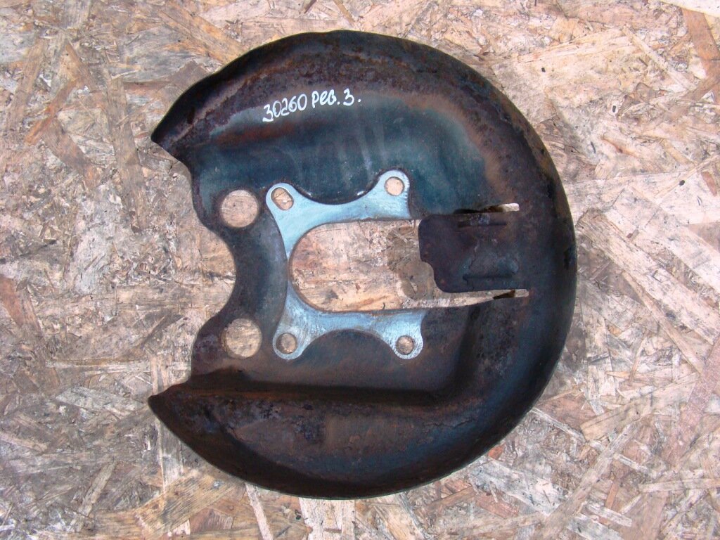 Peugeot 308 Пыльник тормозного диска задний 4209 E3