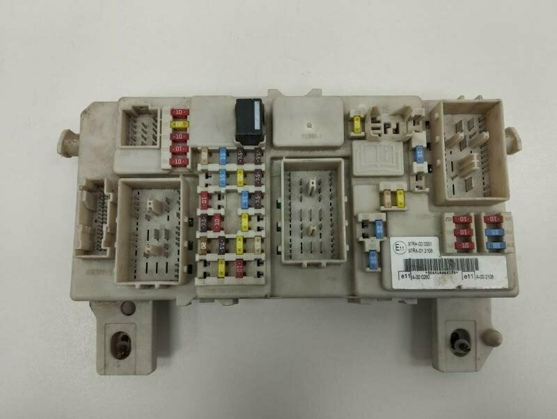 Блок предохранителей Ford Focus 2 DB 2008-2011 кат.номер: 7M5T14A073DC