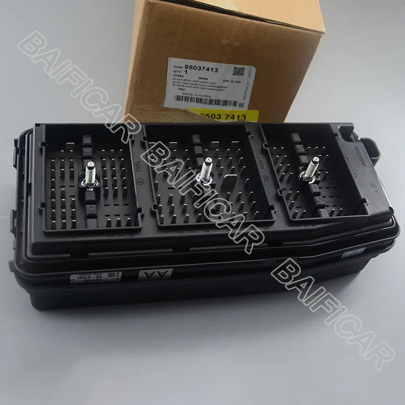Совершенно новый оригинальный блок предохранителей Baificar в сборе 20956804 95037413 Для Chevrolet Captiva 2008-2010 2011-2017 08-10 year