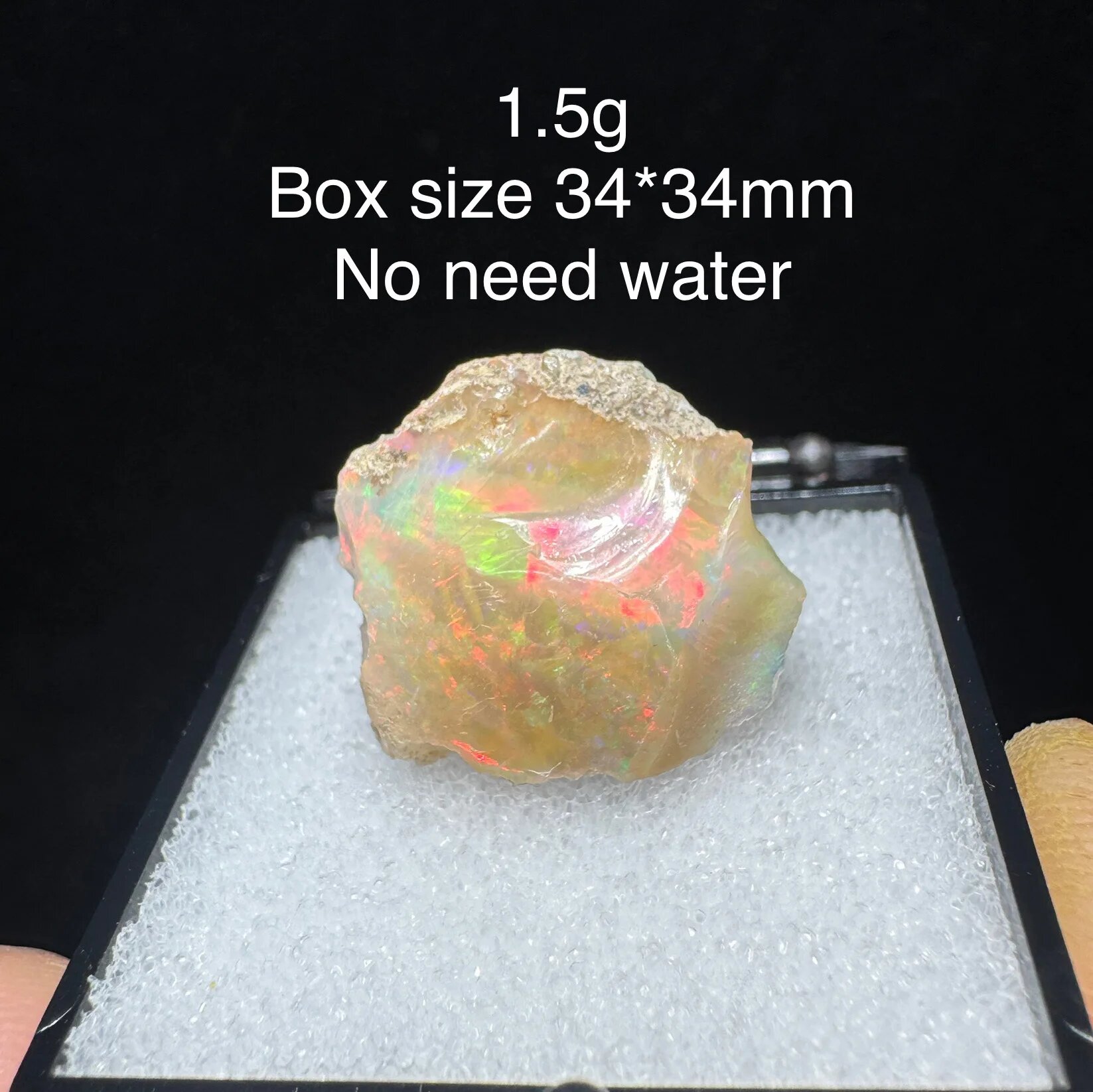 Эфиопский опал хрусталь, Изумрудный