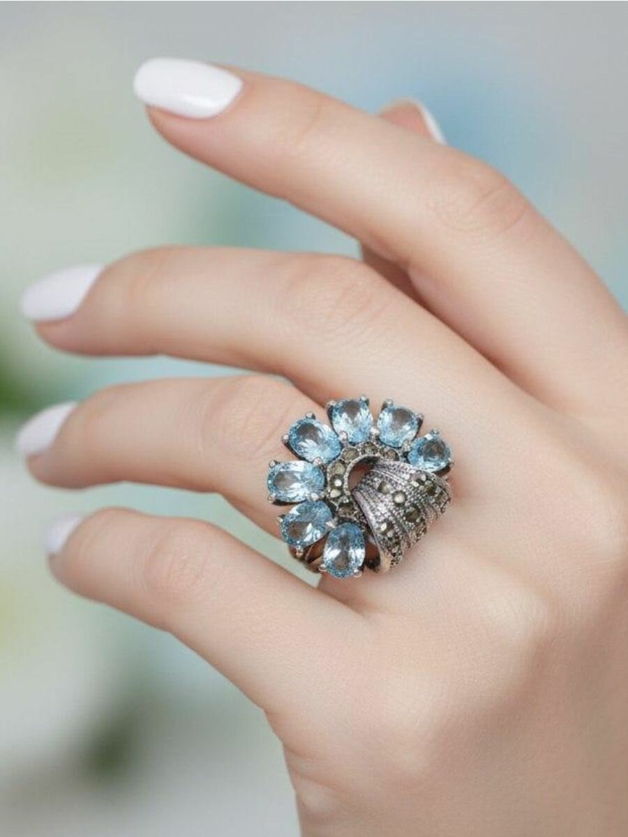 Кольцо широкое, на фалангу, серебро, 925 проба, топаз, марказит