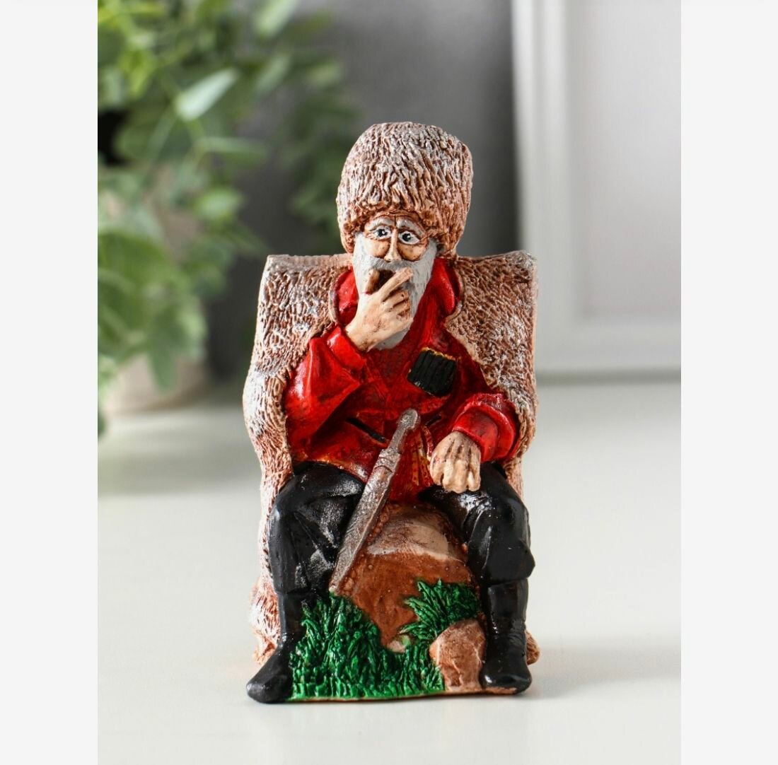 Фигурка Дух гор 12.3х7х6.5 см. гипс.