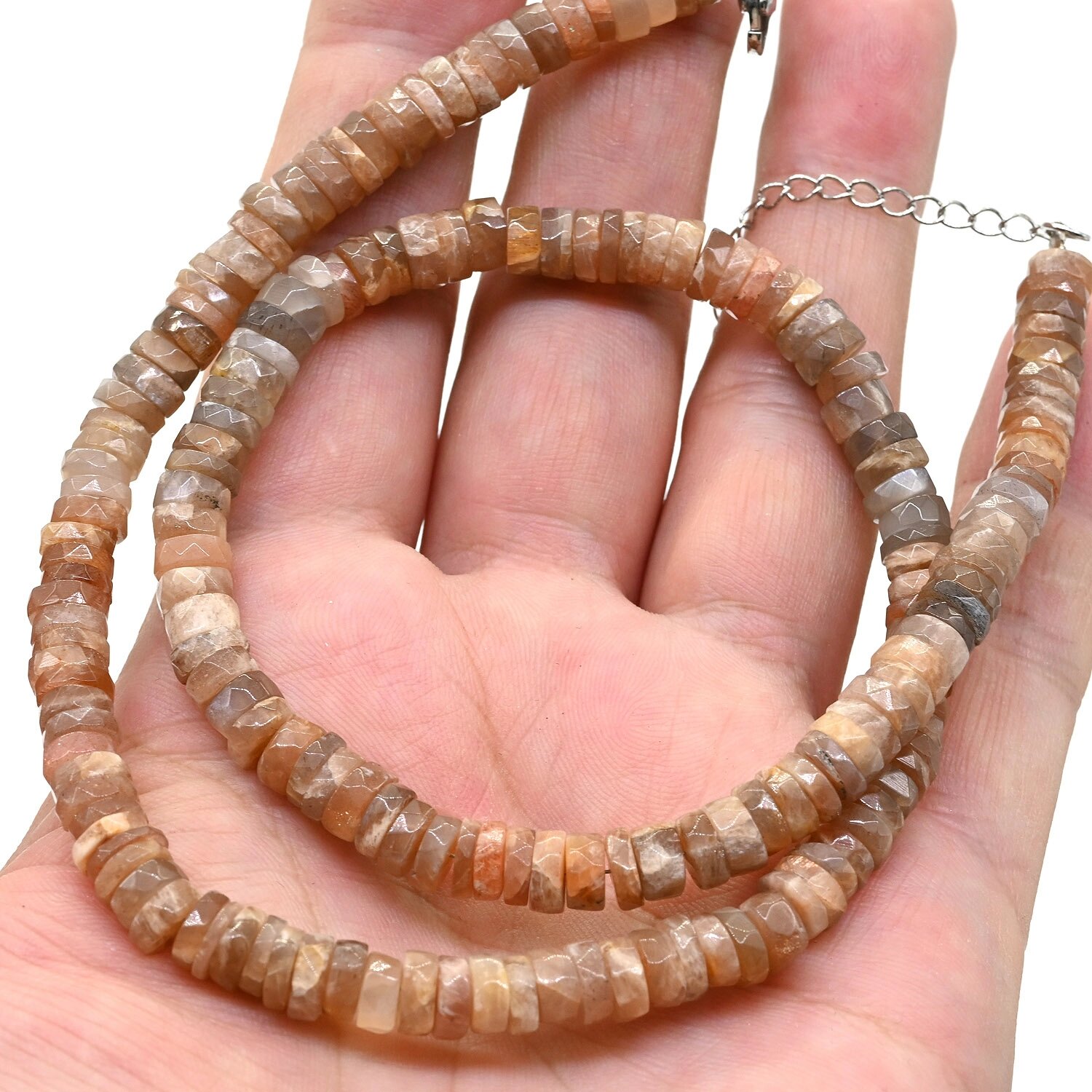 Бусы, лунный камень