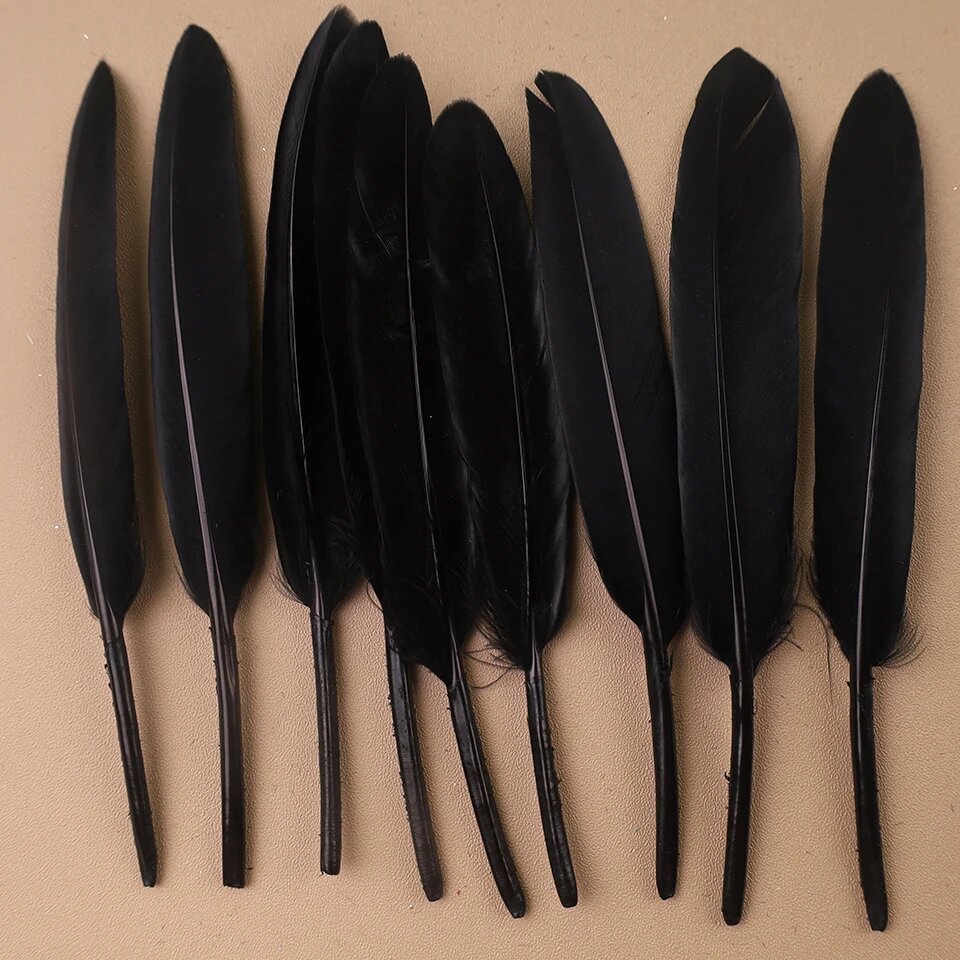 Окрашенные утиные перья для рукоделия 100 шт Черный, 100pcs, black