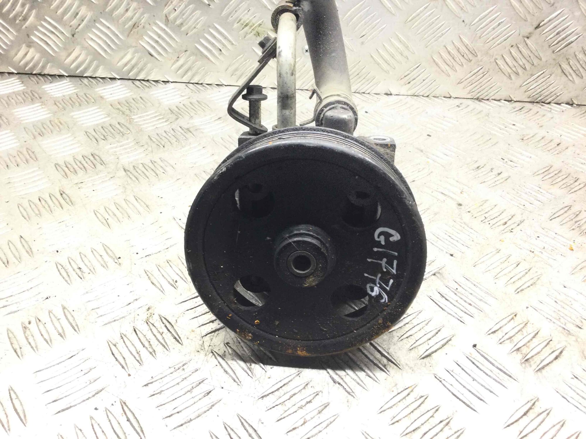 Б/У Насос гидроусилителя руля Ford Focus 1 поколение [рестайлинг] (2001-2005) 2004 г.