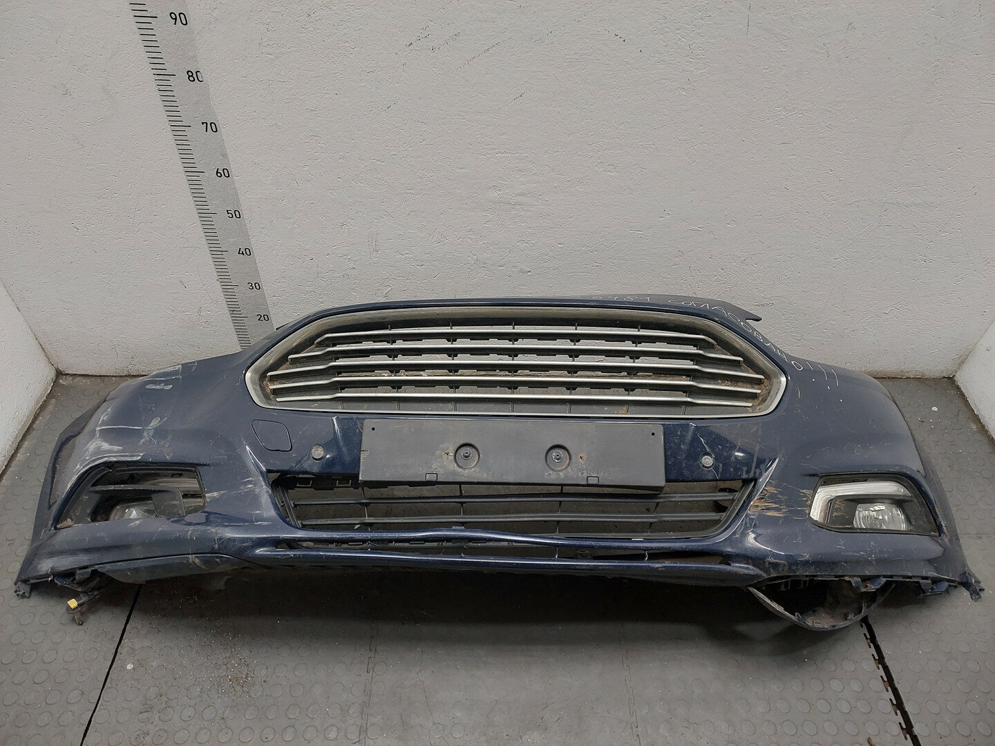 Бампер передний Ford Mondeo 5 Б/У