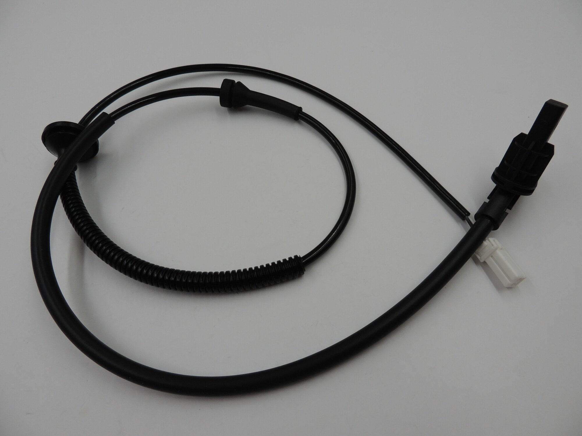Датчик ABS A13-3550132 Chery