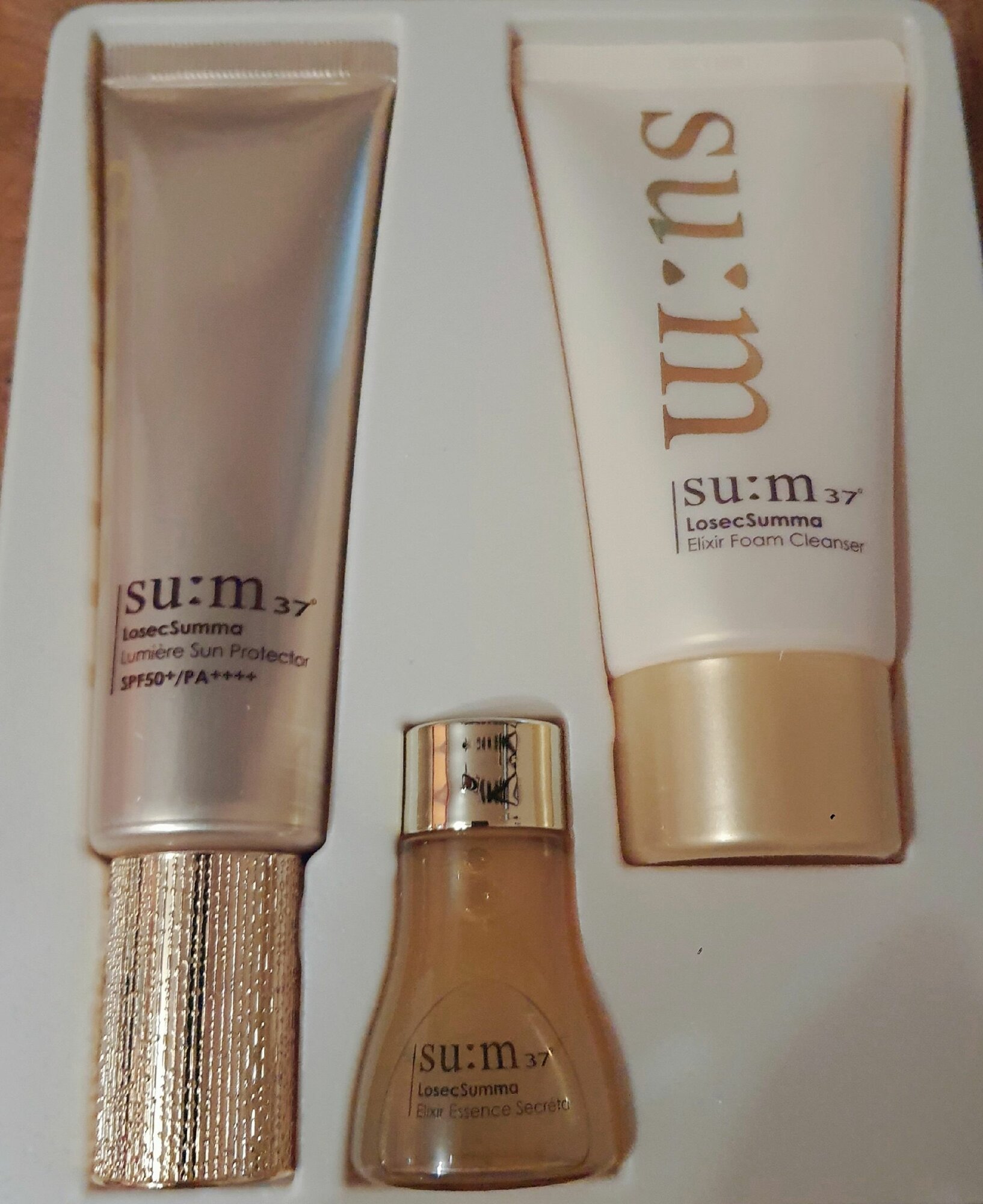 SU: M37 Солнцезащитный крем в наборе LosecSumma Lumiere Sun Protector Special Set